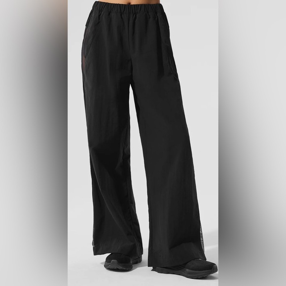 ALO Yoga | Pants & Jumpsuits | Alo Yoga Nwot High Waisted Origin Wide ...